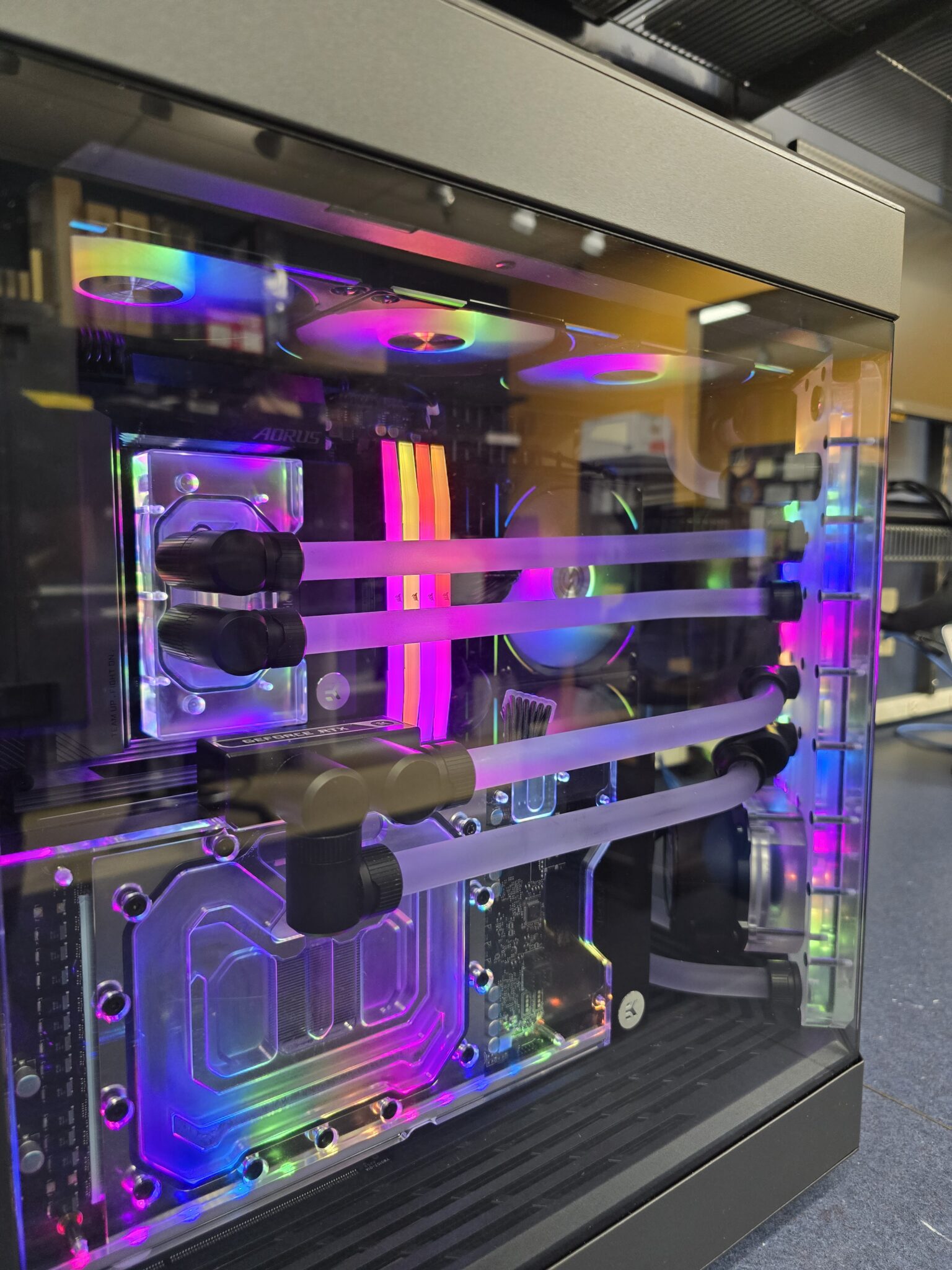 Performance Meets Aesthetics | Quick Connect Computer Services